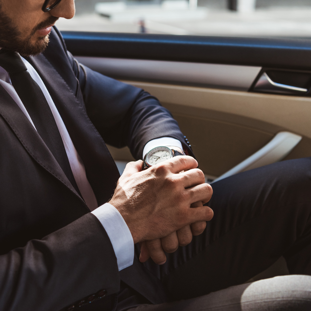 5 Main reasons for a man to wear a wristwatch! – The Timeless Watches